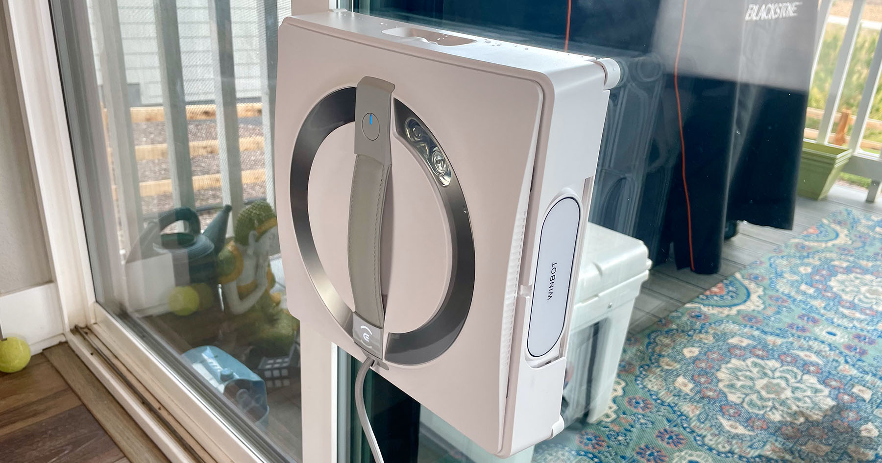 Winbot W2 Omni: Revolution In Window Cleaning?